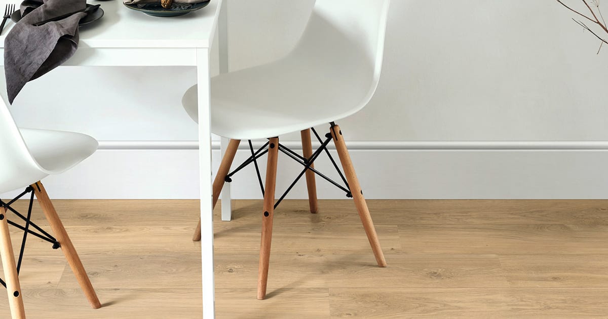 Meadow Oak: LVT Flooring from the Amtico First Collection